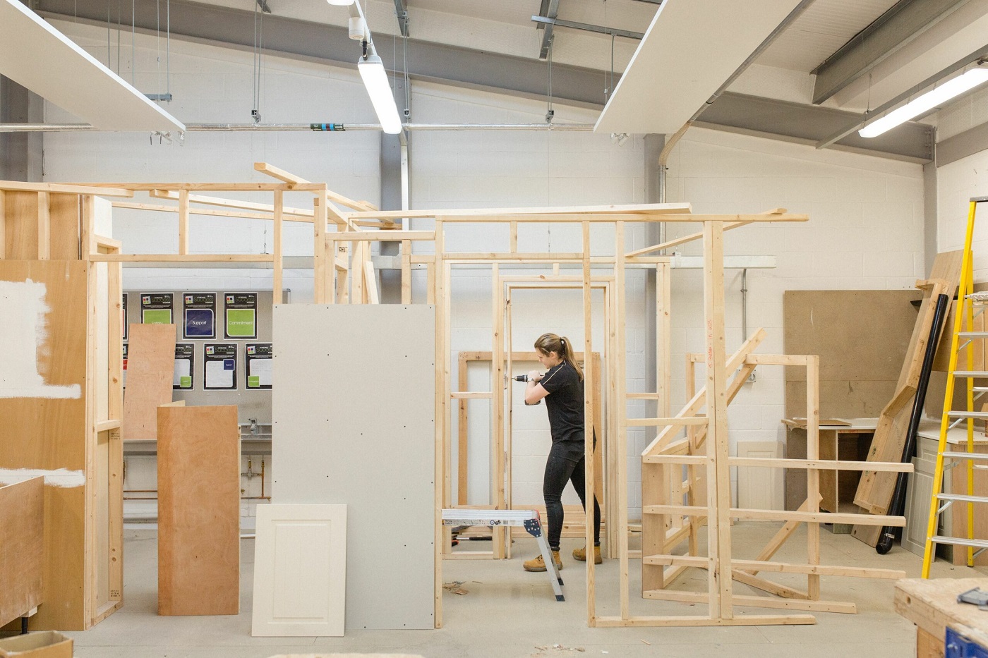 Free eco-friendly house building course - Harrogate College