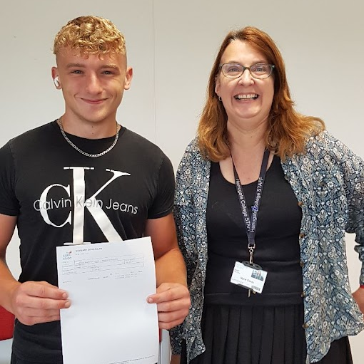 Smiles all round as students celebrate GCSE success - Harrogate College